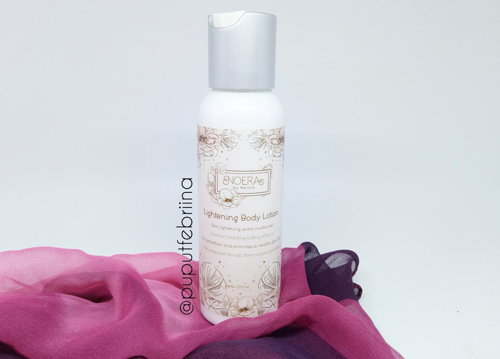 REVIEW : Noera Lightening Body Scrub & Noera Lightening Body Lotion