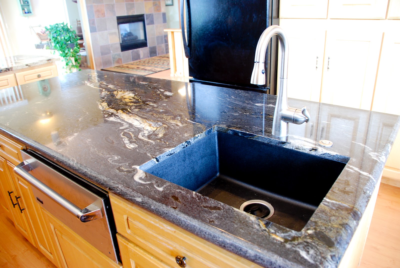 The Granite Gurus: Spectrus Granite Kitchen by MGS by Design