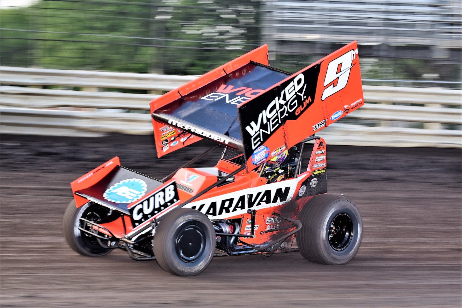 Back Stretch: McFadden From Third To First On A Late Restart For 360 ...