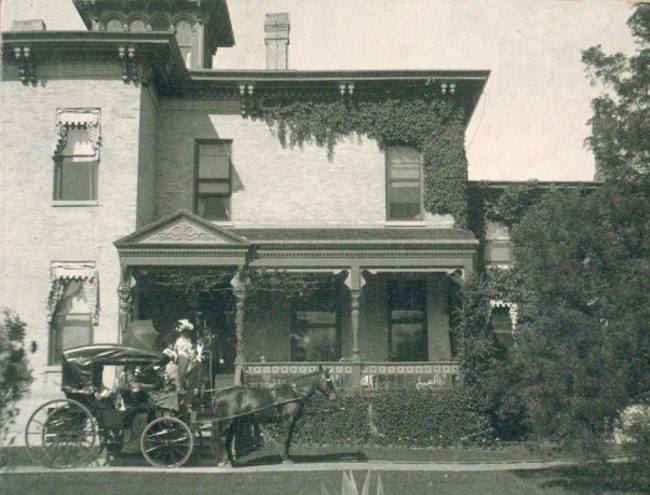 The Digital Research Library of Illinois History Journal™ : The Sinking ...