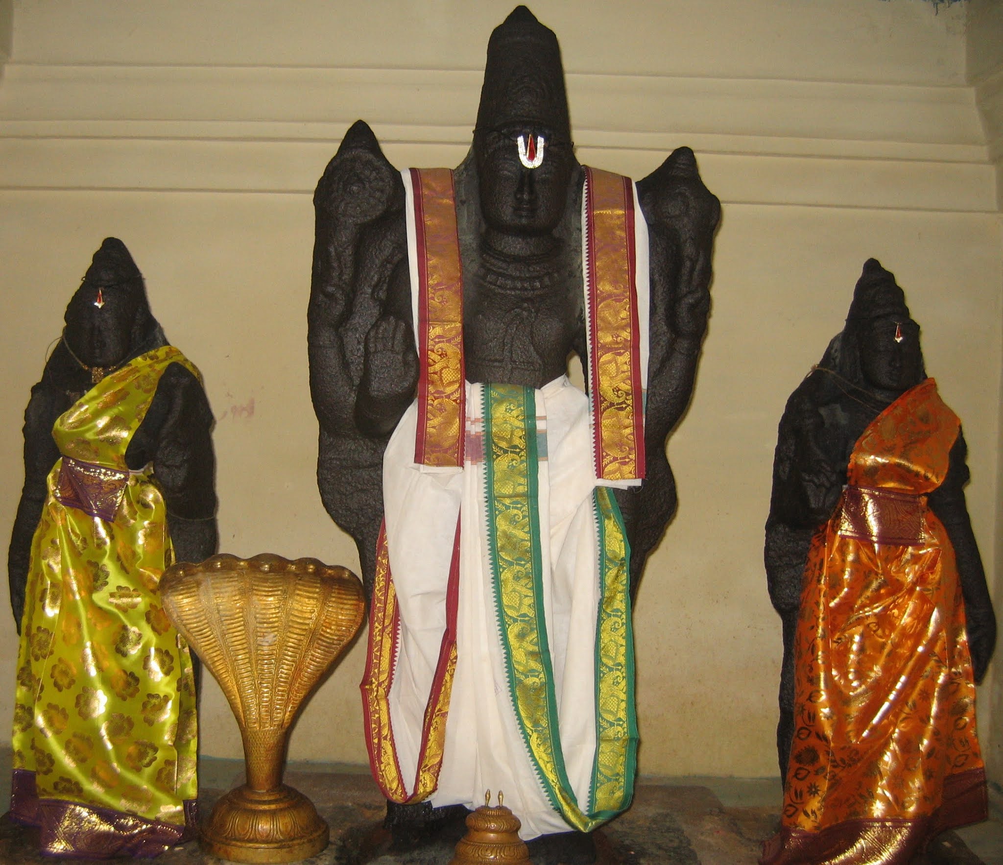 Temple, Travel and Sport: Kandira Manikkam Kothanda Ramar Temple
