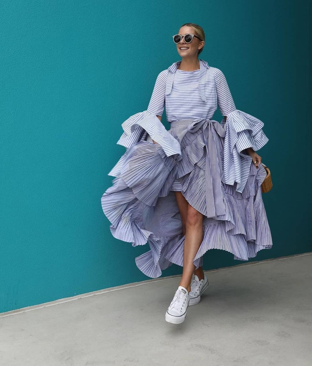 25 Blue chic outfits ideas to try | Melody Jacob