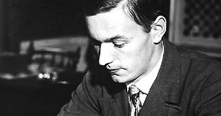 Tartajubow On Chess II: A Spectacular Queen Sacrifice by Stoltz