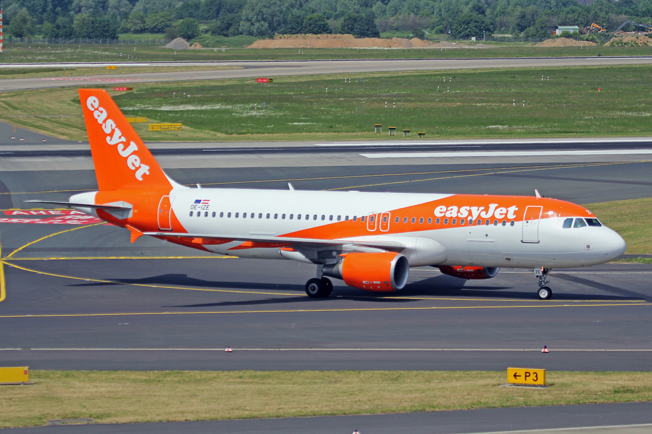 Airbus Hamburg Finkenwerder News: A320-214, EasyJet, G-EJCJ (MSN 4594)