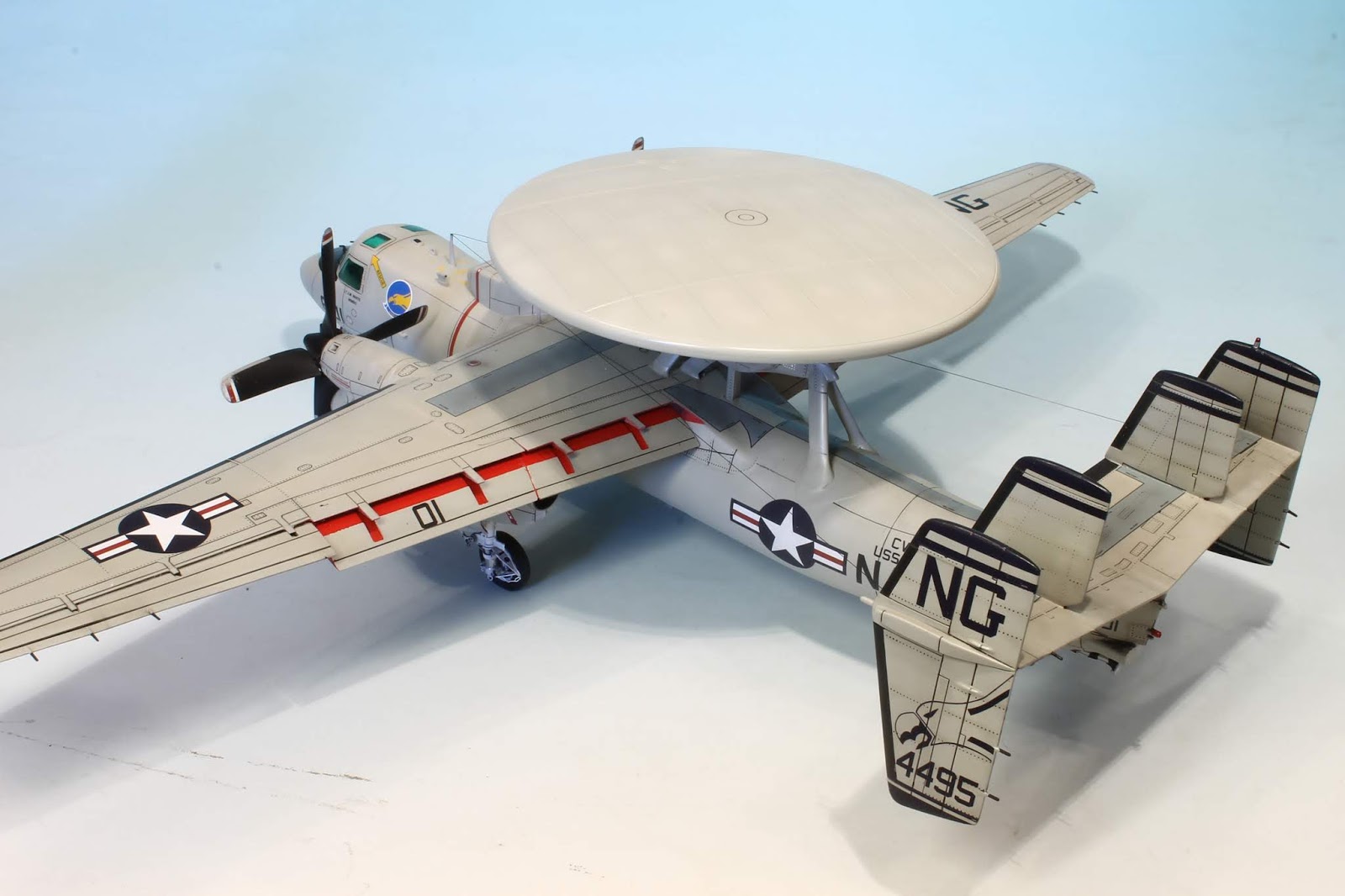 Istvan Michalko's scale models: E-2C Hawkeye, VAW-112 Golden Eagles ...