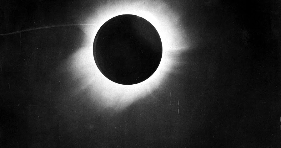 Einstein's Eclipse: the experiment which made History - AstroSpace