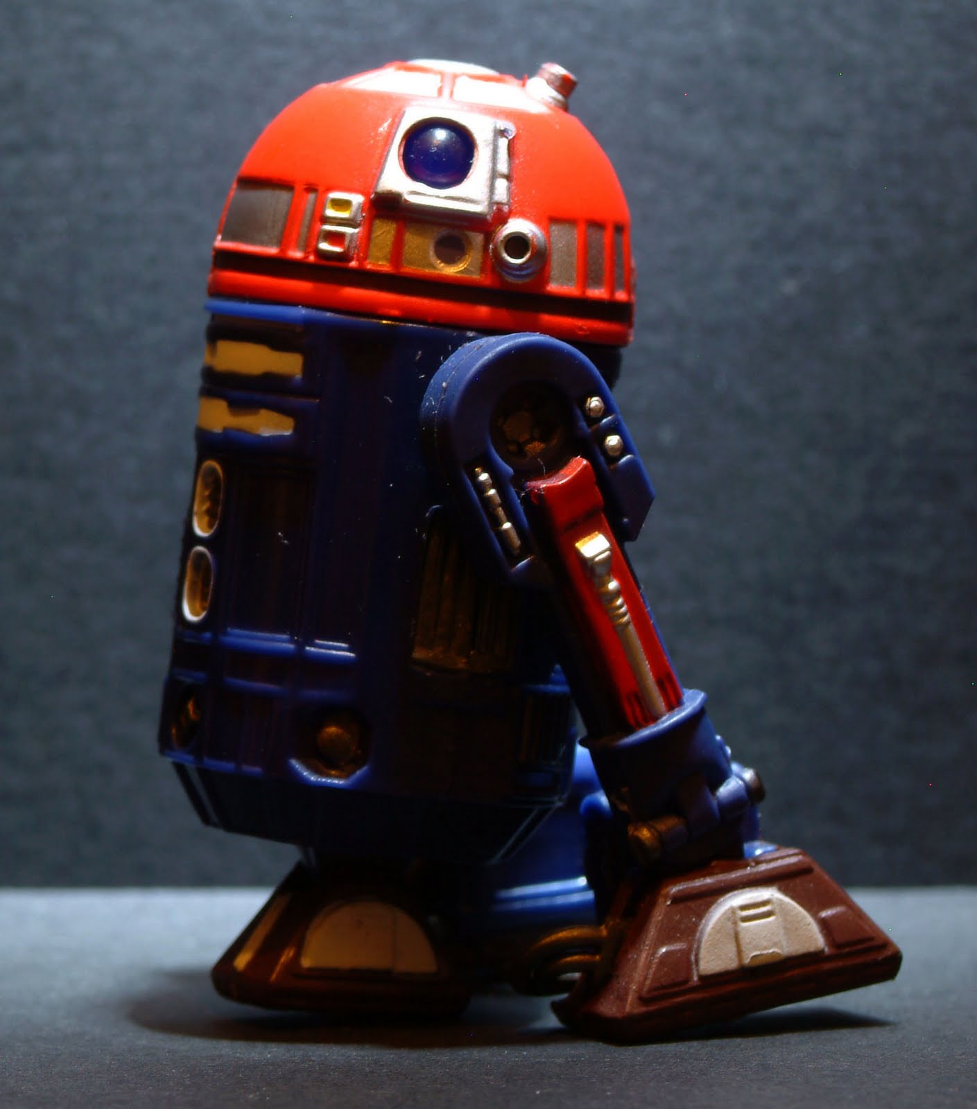 Kisho Meteora, Star Wars Collector: Astromech Action Figures