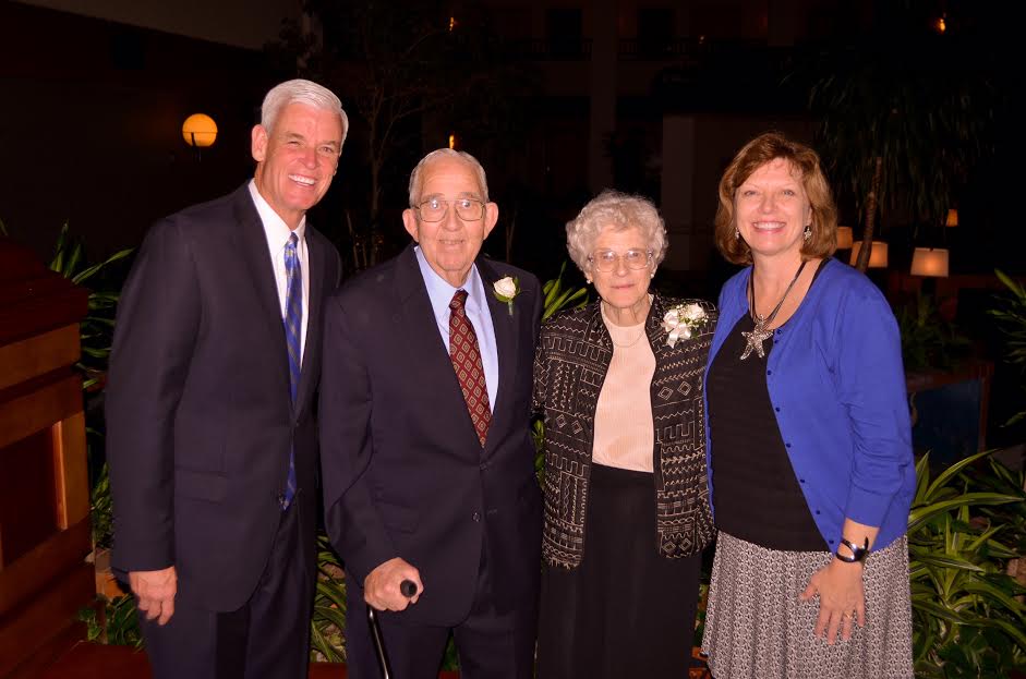 Back Porch Reflections: Robert and Norma Noe's gift to the Speed Museum ...