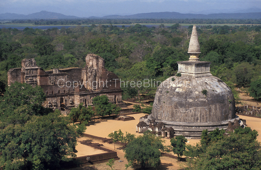Acquaintances Sri Lankan Tours: Polonnaruwa