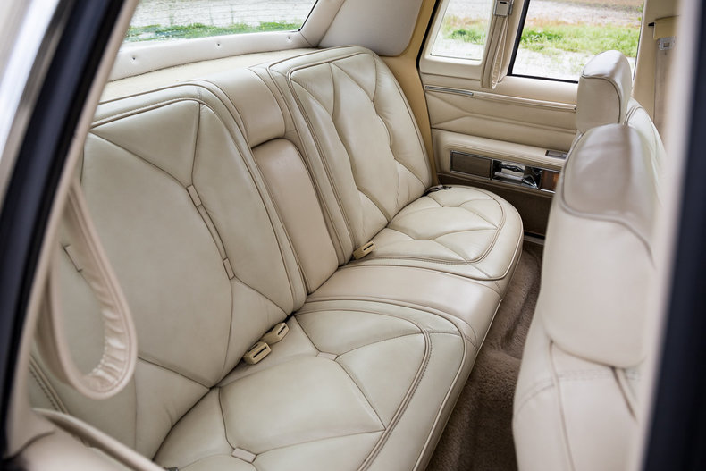 Motor City Malaise: The 1979 - 1981 Chrysler 'R Body'