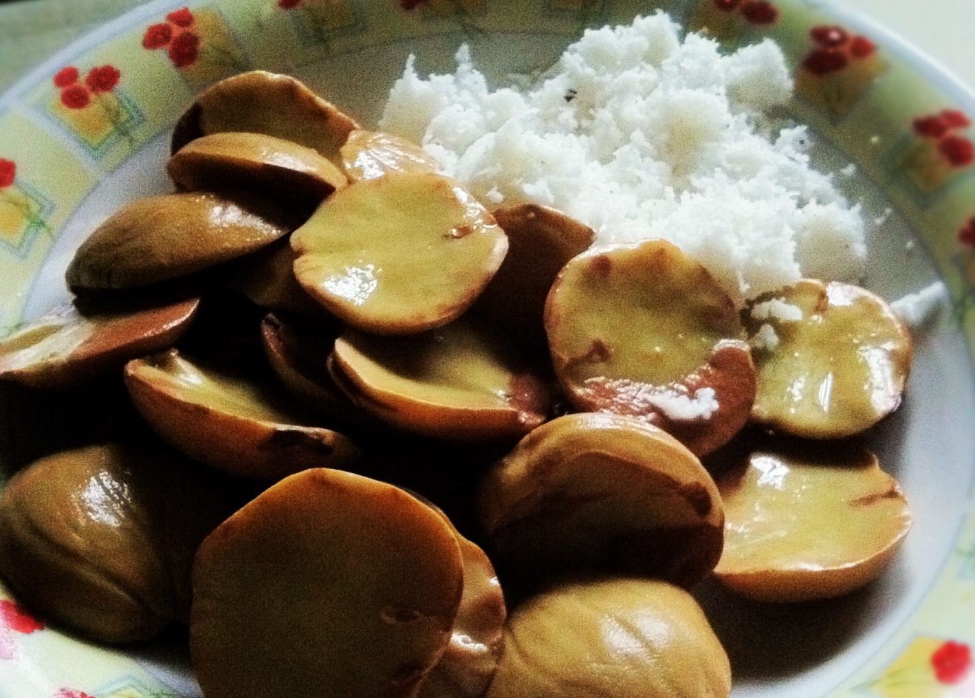 Bicara Mentari: Jering rebus dimakan dengan kelapa parut