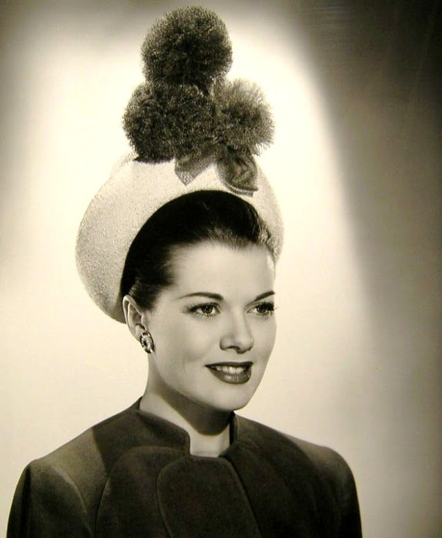 40 Glamorous Photos of Janis Paige in the 1940s ~ Vintage Everyday