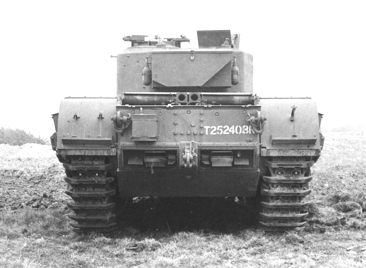 Panzerserra Bunker- Military Scale Models in 1/35 scale: Churchill Mk ...