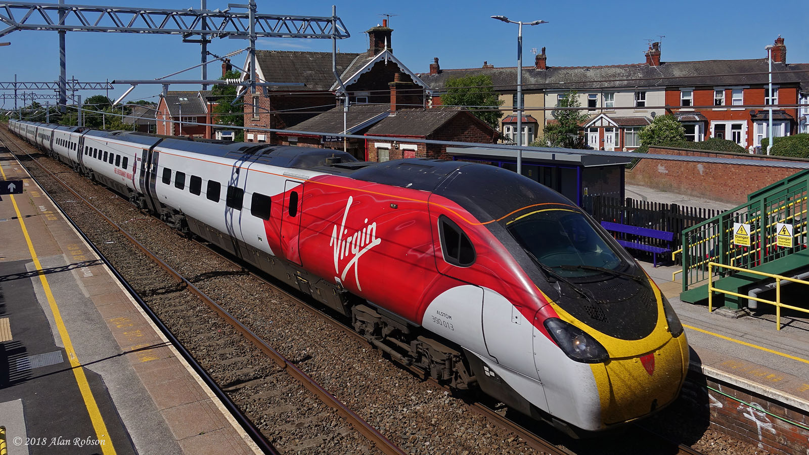 Blackpool Tram Blog: The Last Day of Virgin Trains