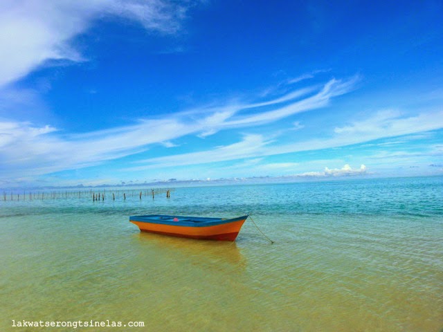 ONUK ISLAND - Lakwatserong Tsinelas