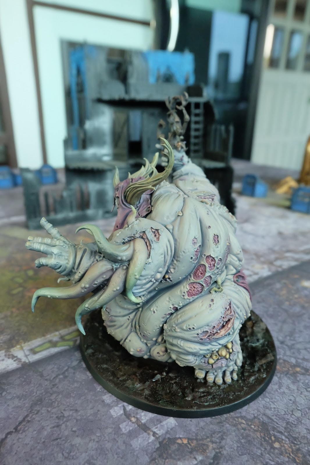 Whats On Your Table: Rotigus - Faeit 212