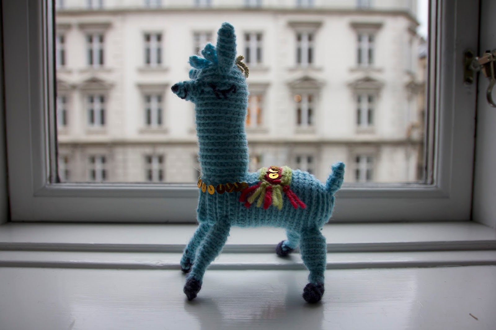 Omppumadon käsityökori: Uuden vuoden laama