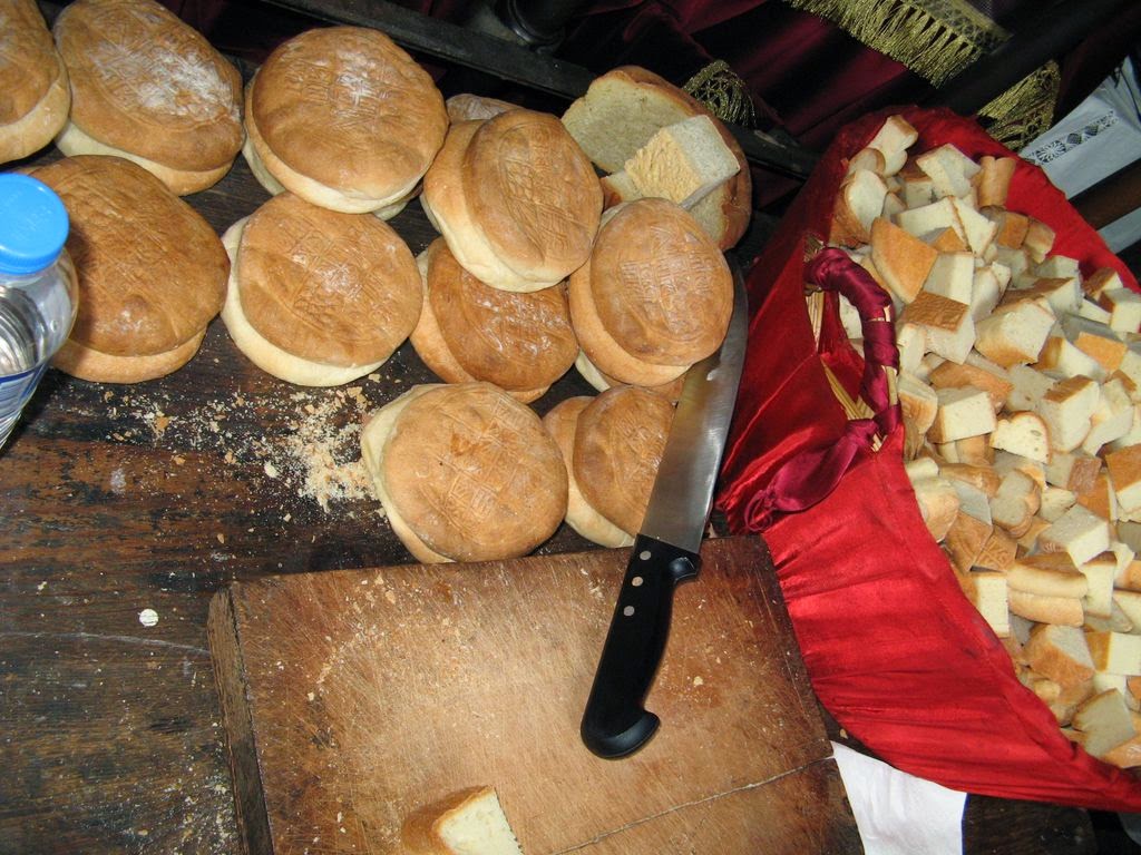 Peregrinations: Easter Mass and Blessing of Foods