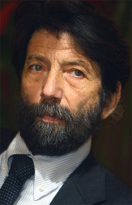 Giovanni Ghiselli: "La mente inquieta. Saggio sull'Umanesimo" di ...