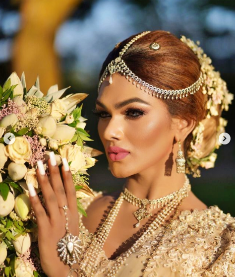 yaara allen | Srilanka Model Photoshoot Fashion