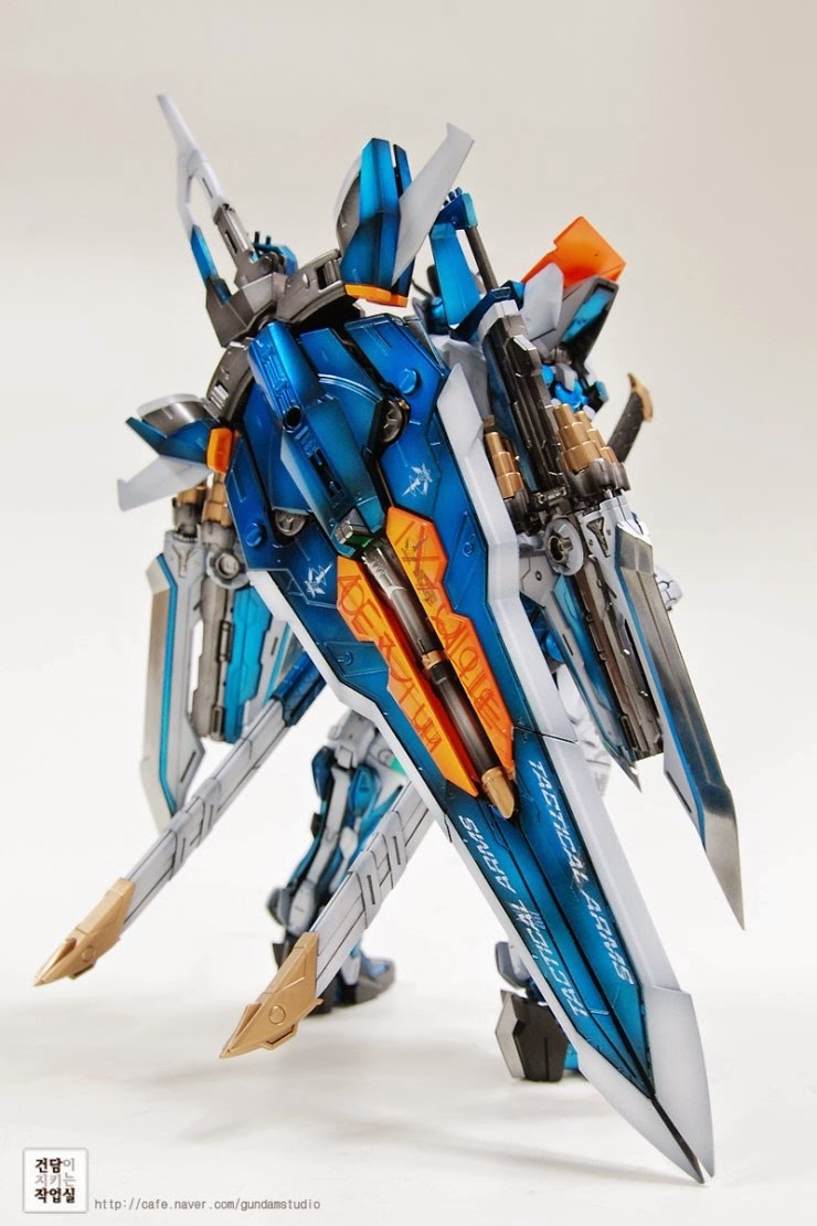 Custom Build: MG 1/100 Gundam Astray Blue Frame Second Revise ...