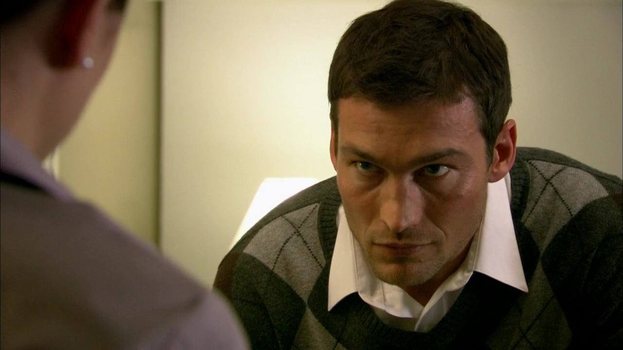 ausCAPS: Andy Whitfield in Packed To The Rafters 1-10 "All In The Planning"