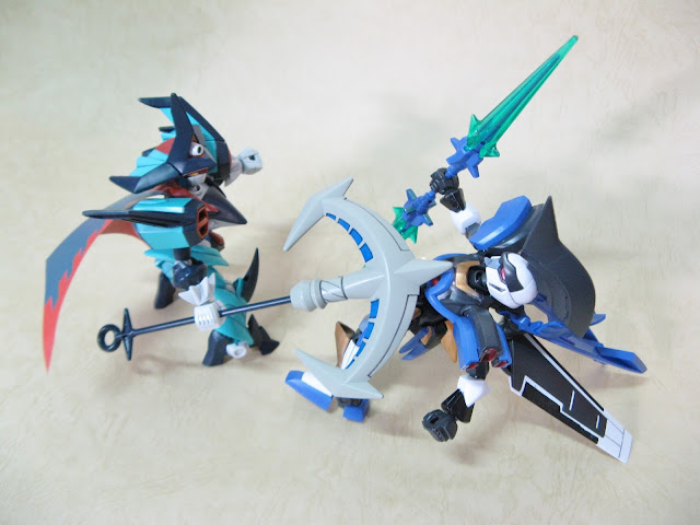 "Dan-Ball Senki "紙箱戰機W LBX 1 : 1 TRITON 特靈頓