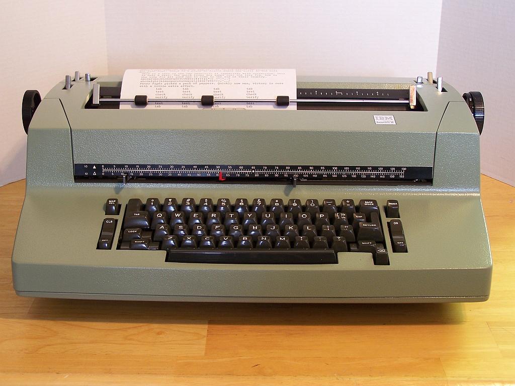 IBM Selectric Typewriters: Refurbished Emerald Green Selectric II - SOLD