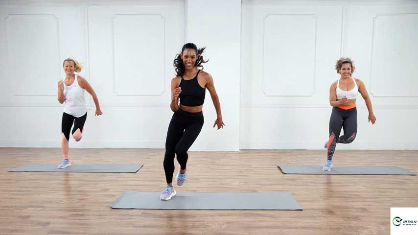 Fitness Life Tree AD: Start the day with morning cardio at home