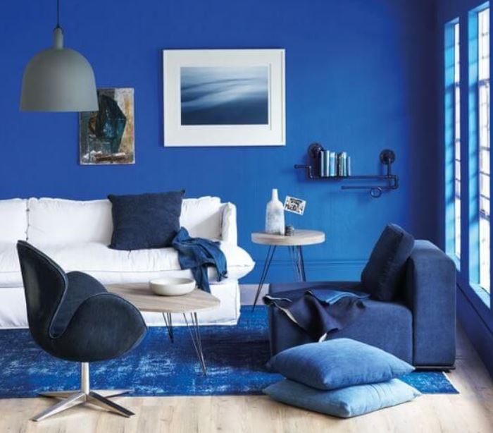 Pinte de azul as paredes da sua casa