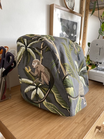 Diary of a Chain Stitcher : Overlocker/Serger Cover