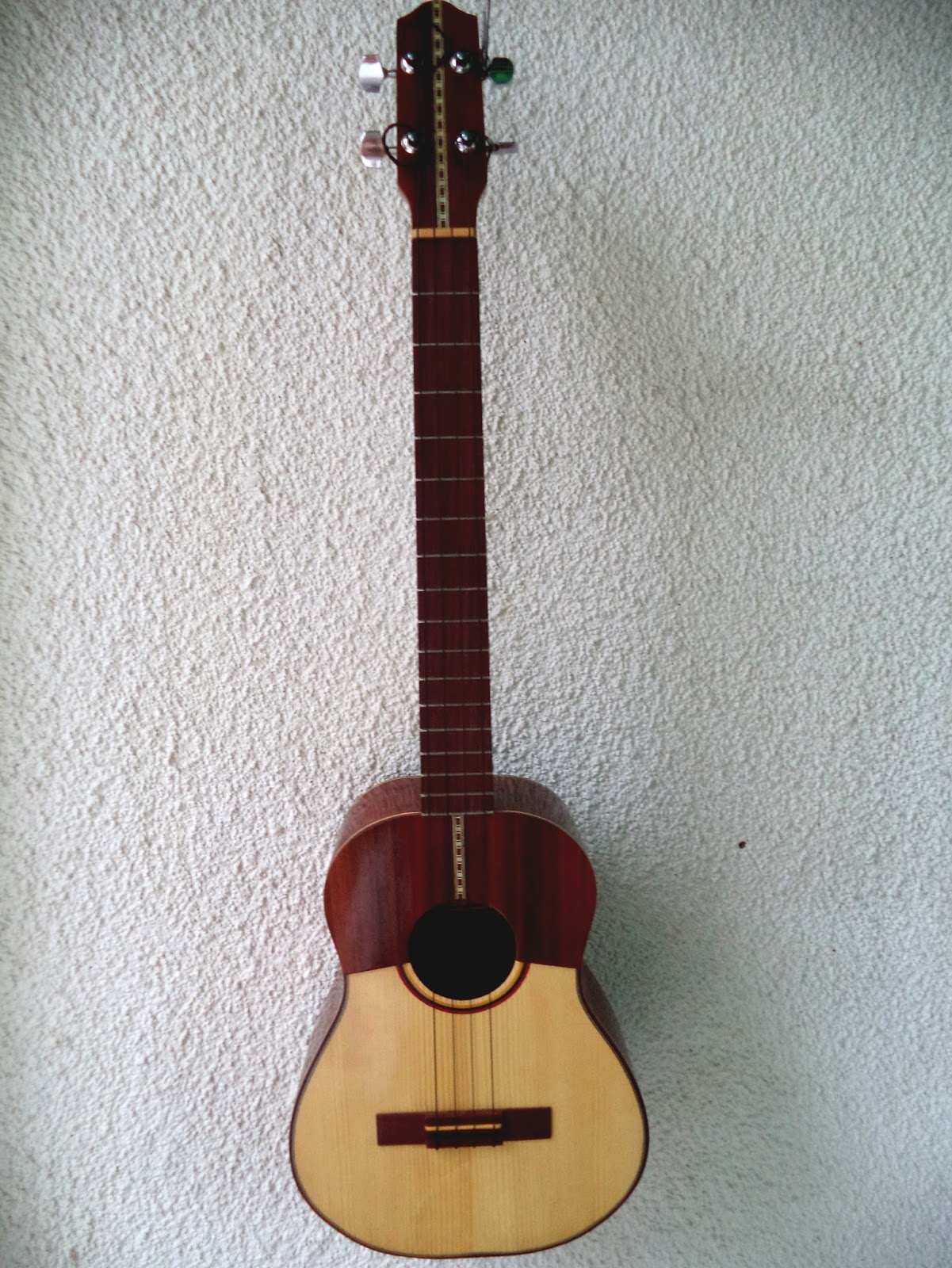 Alfonso Sandoval - Luthier: Cuatro Venezolano de 17 trastes (VENDIDO ...