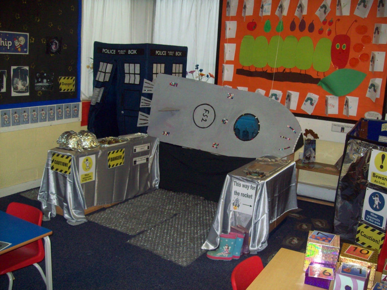 FS2 Blogspot: Our very exciting new Spaceship role play area!!!