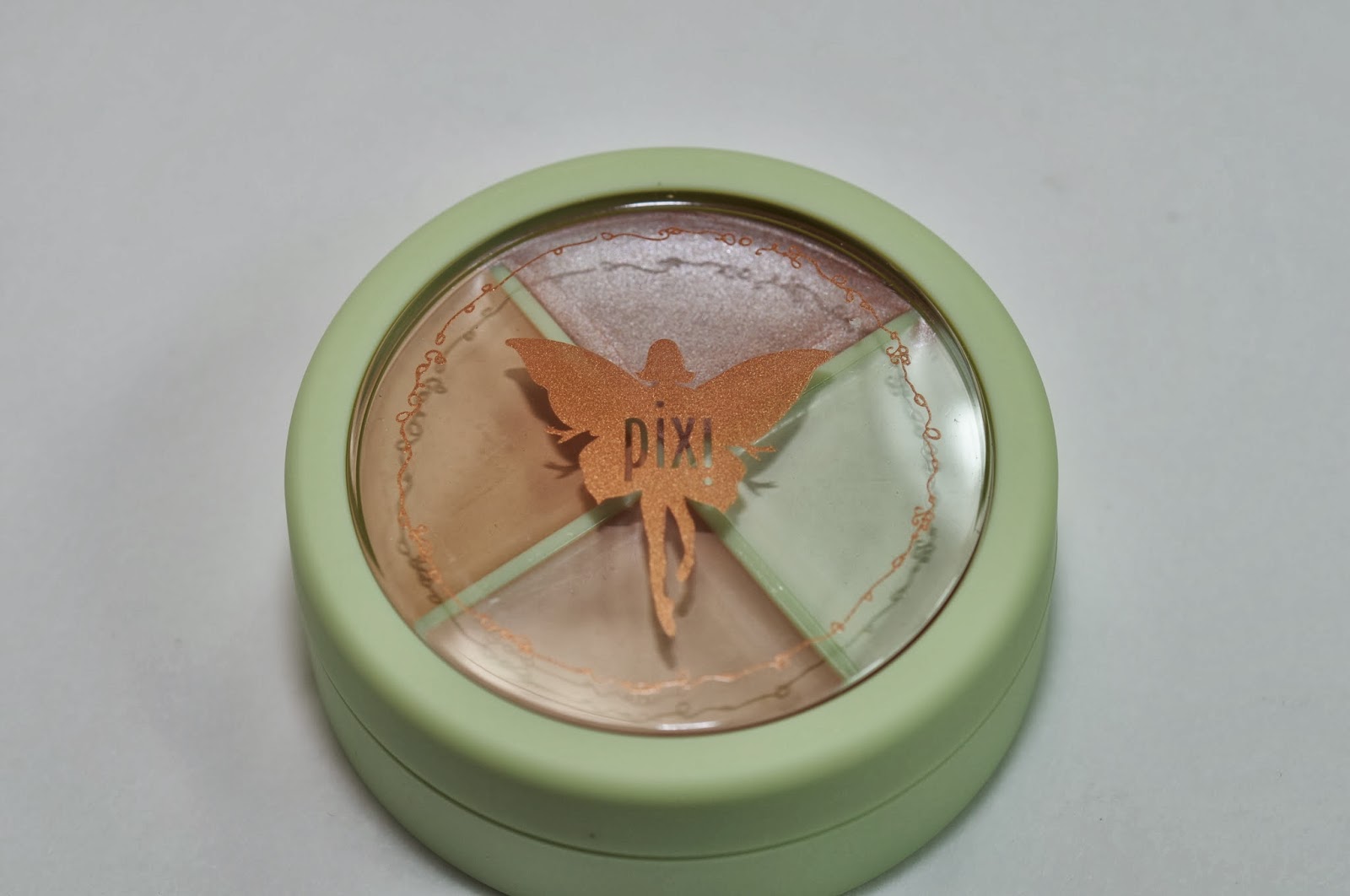 Pixi Beauty Triple Threat Part 2: Eye Bright Concealer Kit and Redness ...
