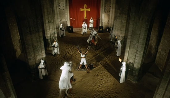 Tombs of the Blind Dead (1972)