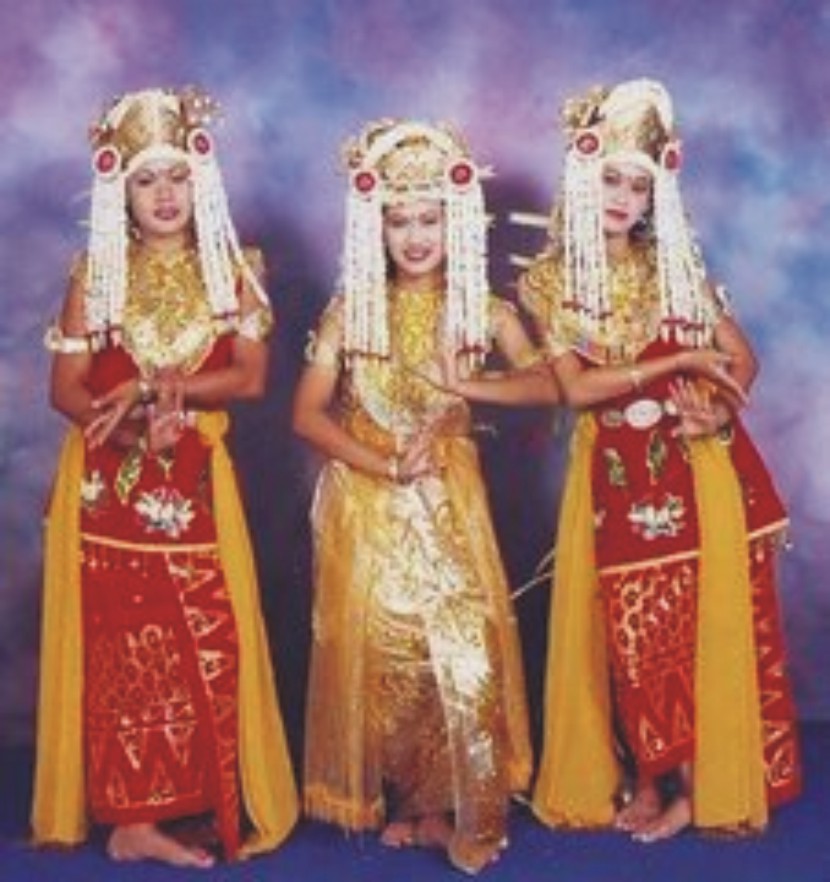 Sausan Net: TABEL DAFTAR TARI TRADISIONAL 34 PROVINSI INDONESIA