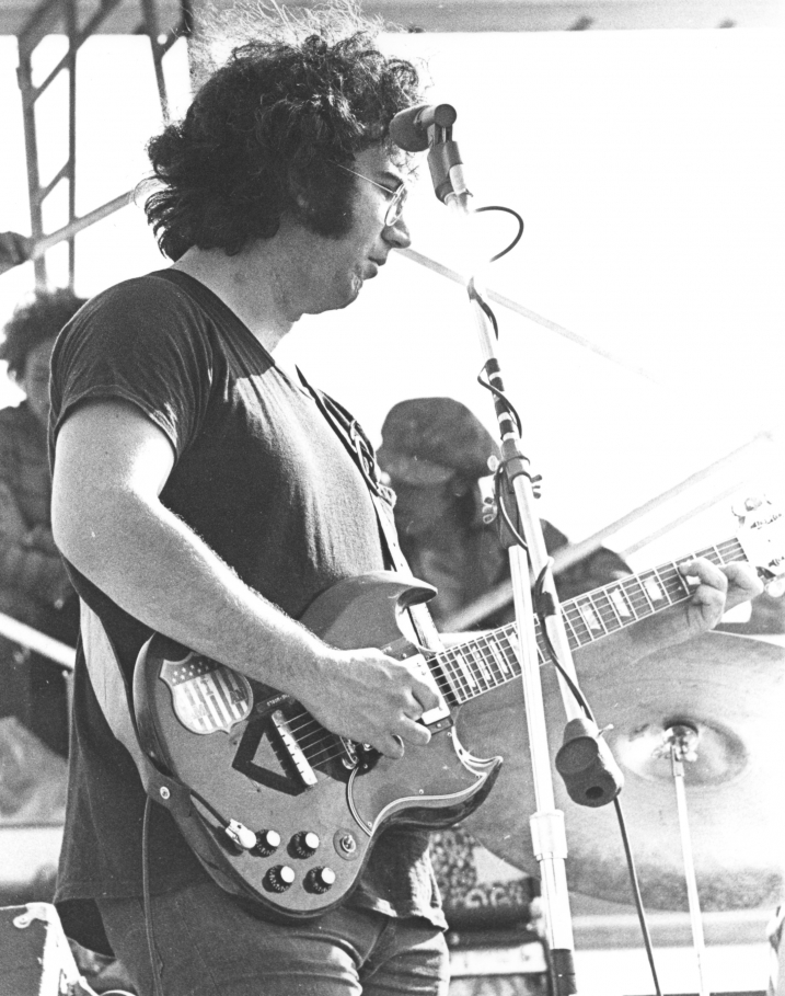 Grateful Dead Guide: Jerry Garcia Instrument History (Guest Post)