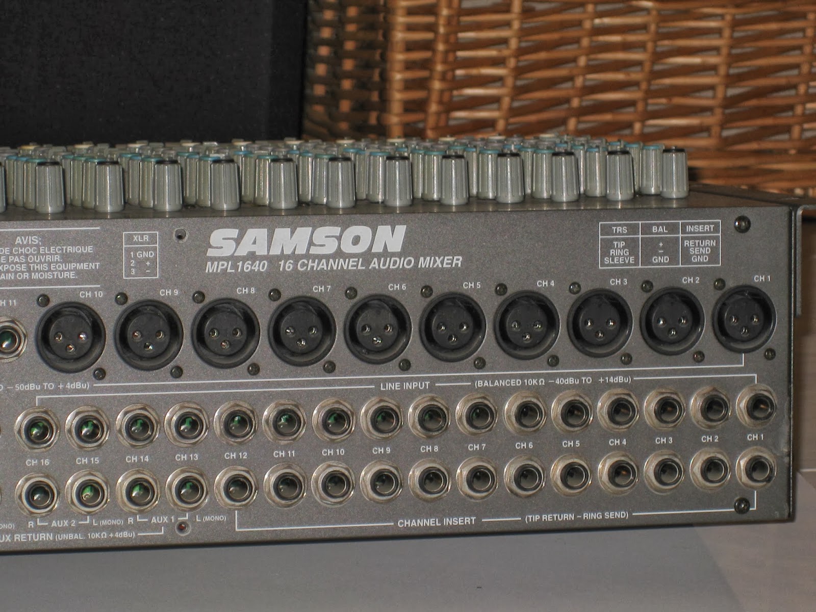 Infrequent Sound [sex.tex] technology: Samson MPL 1640 16-Channel Mixer