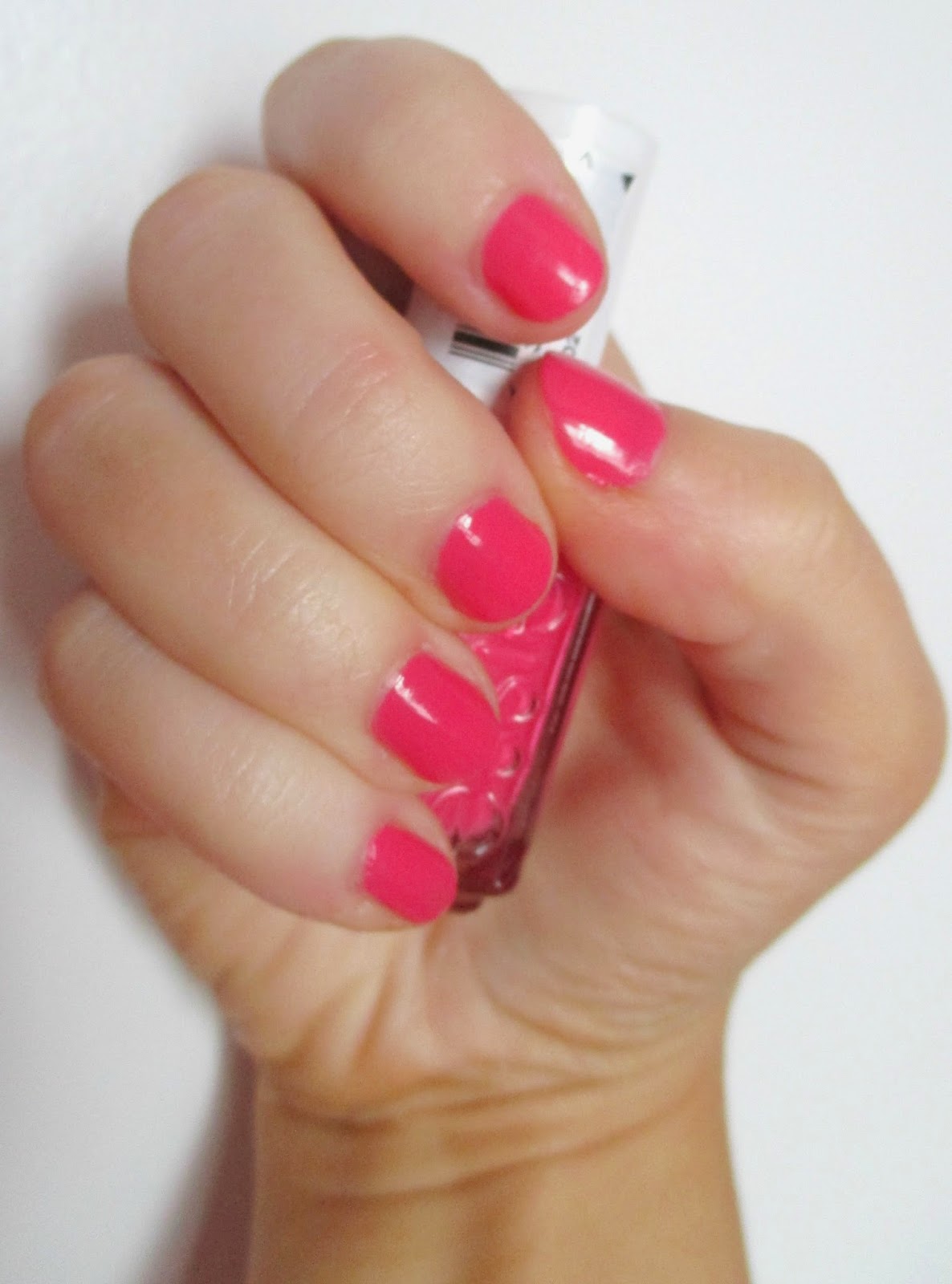 Review: Essie Nail Polish // Status Symbol | bold95beauty