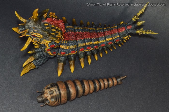 The Rave Corner: S.H. MonsterArts Battra & Mothra (Larva) Review