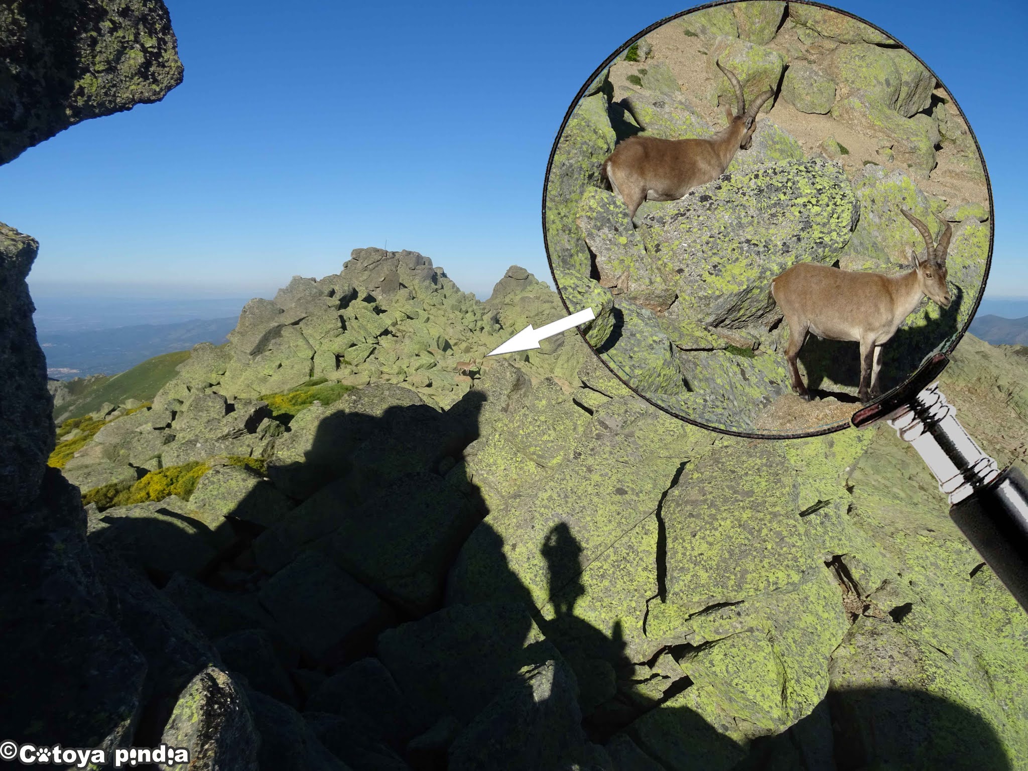 Laguna del Barco y crestería de La Covacha en la Sierra de Gredos