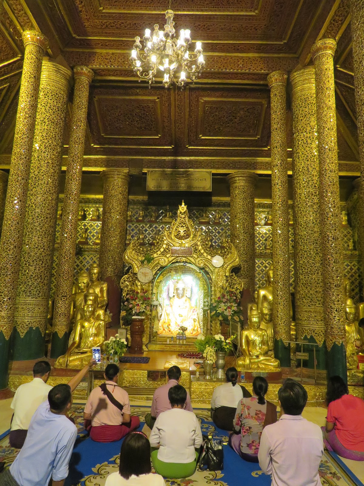 Kee Hua Chee Live!: VISITING SCHWEDAGON GOLDEN PAGODA TEMPLE IN YANGON ...