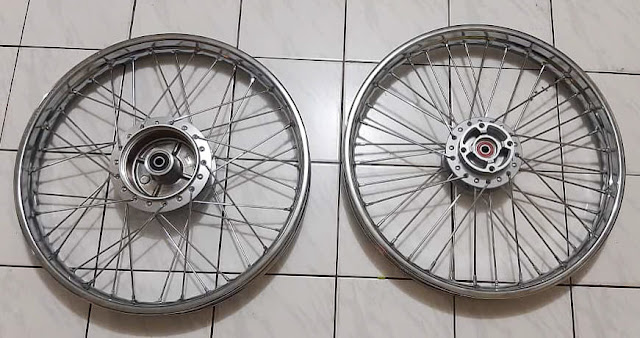 Restorasi Honda EX5 Dream