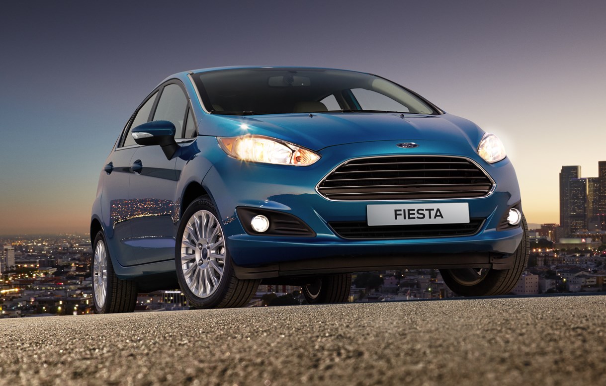 FORD FIESTA KINETIC-2013 -producido en mejico para el mercosur
