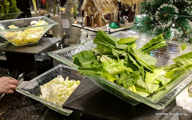 milkfrost's world: The Buffet @ M Hotel | Year End w/Voodoos