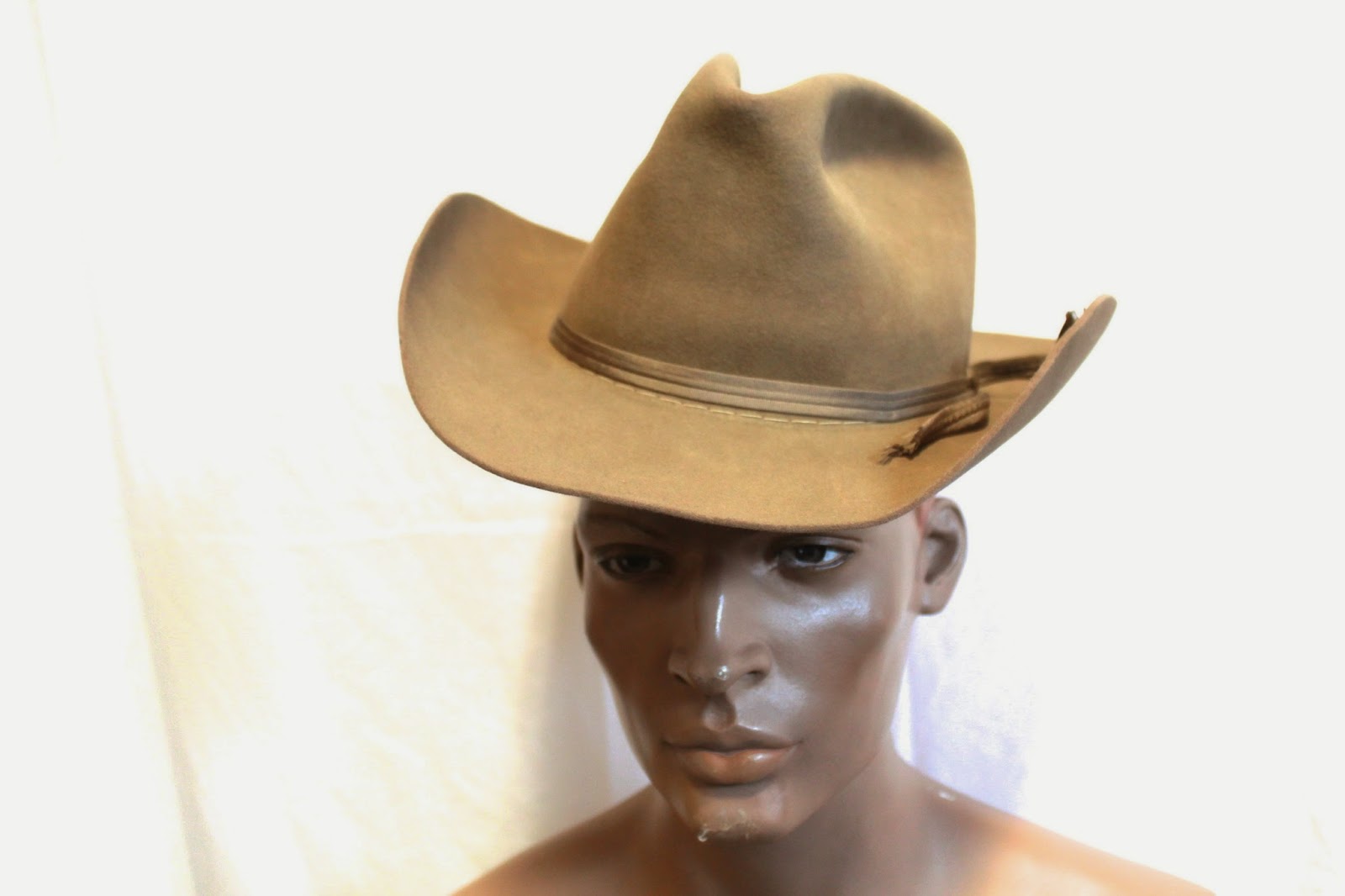 Comprador de WHITE HEAD EAGLE: Ralph Lauren x Neiman Marcus Cowboy Hat