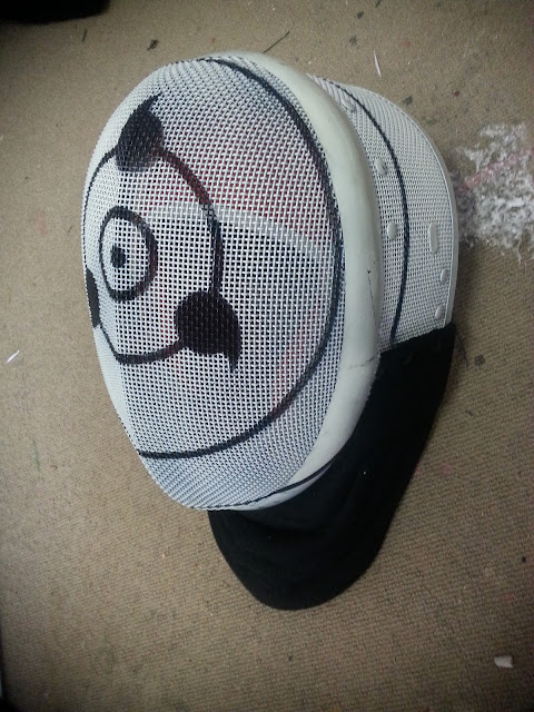 projects and experiments: How to paint a HEMA/fencing mask