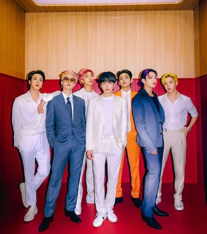 BTS new wallpaper in 2021 | BTS group photos 2021 | BTS 2021 Photos ...