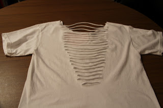 The Thrifty Teen: DIY weaved t-shirt