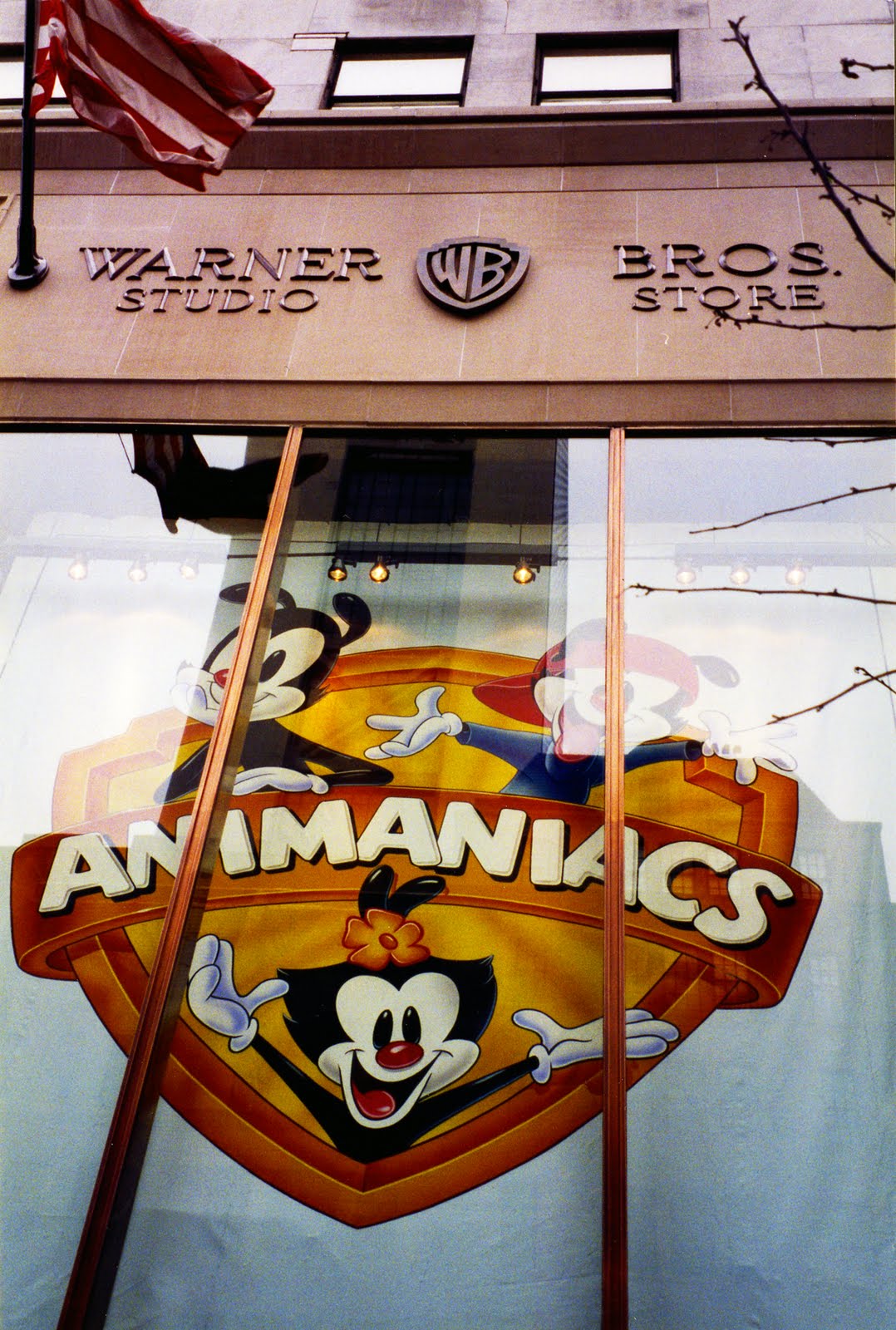 Cartoonatics: The Warner Bros. Store -- 5th Avenue, New York City, 1995 ... Cartoonatics: The Warner Bros. Store -- 5th Avenue, New York City, 1995 ...
